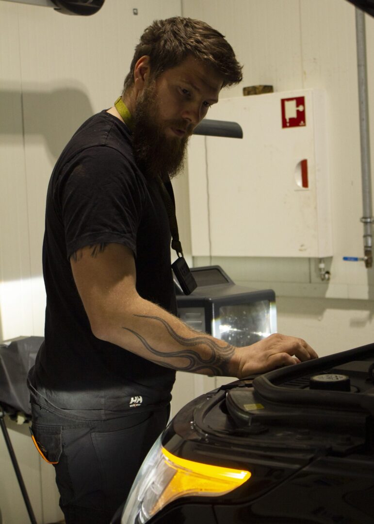 Mandal Bilverksted AS